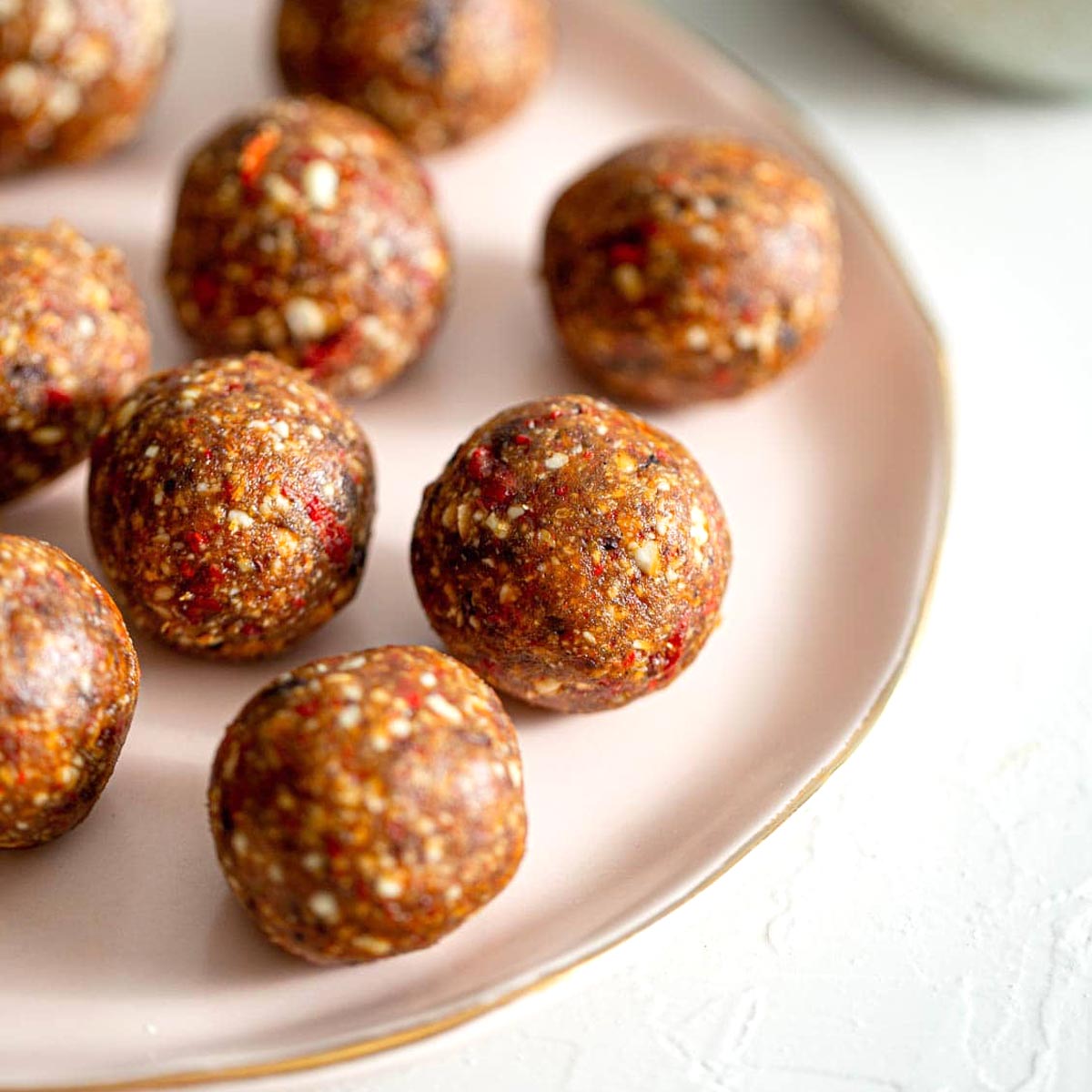Goji Berry Protein Balls - Ultra Nutrition
